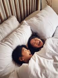 RUMICAFeb 400TC Queen Size Sheet Set - 100% Egyptian Cotton Cooling - Hotel Luxury Bed Sheets - Extra Soft - Upto 10"-12" Deep Pockets - Easy Fit - 4PC White Stripe Bed Sheets - Queen Sheets