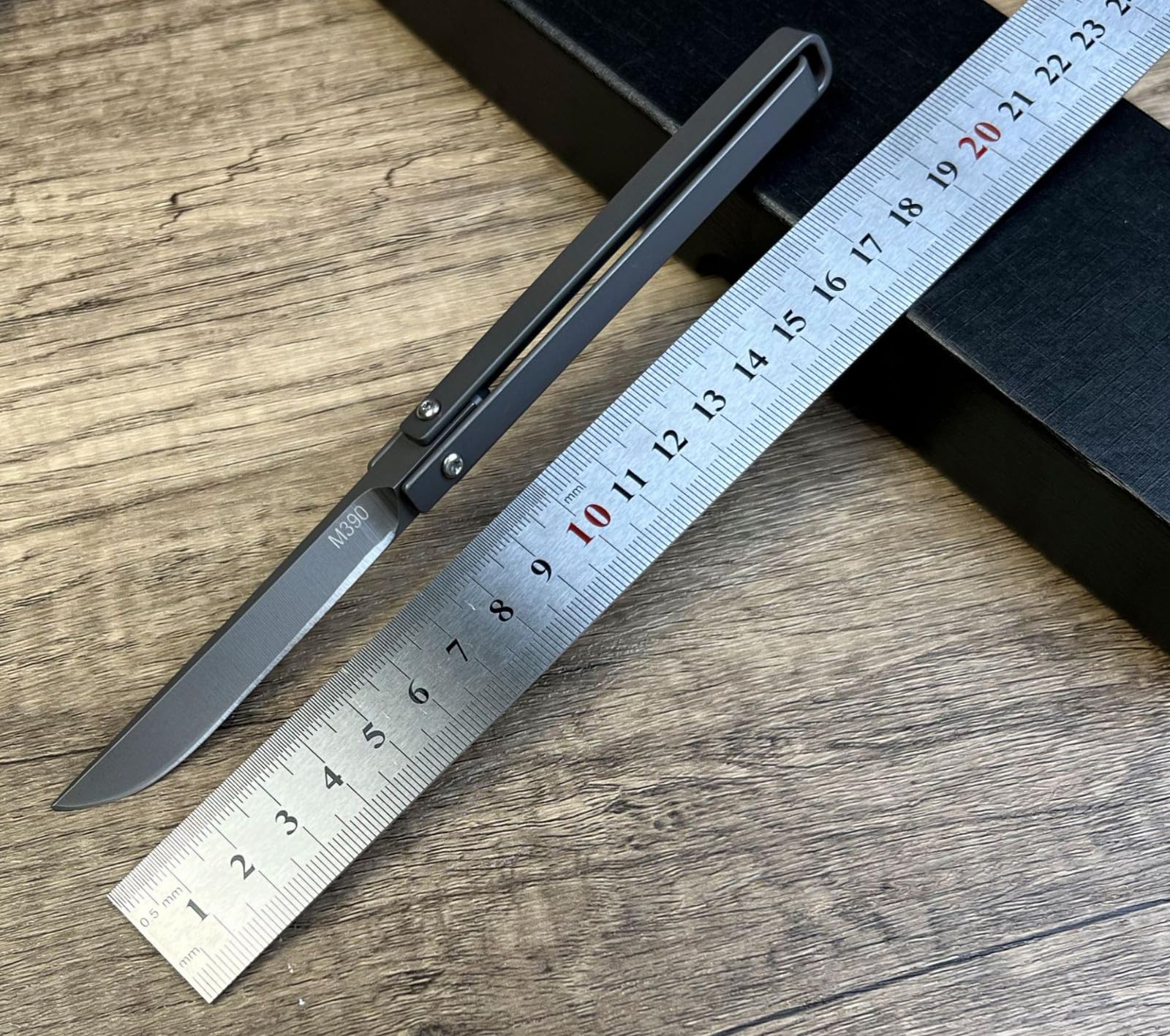 ichuanyi 2023 New Folding Broken Window Pocket Knife,New Folding Fruit Knife,Creative Portable Fruit Knife Mini Mechanical Knife (Gray)