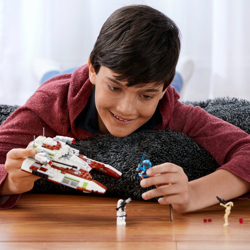 LEGO Star Wars Republic Fighter Tank 75182 Building Kit, for 96 months to 168 months