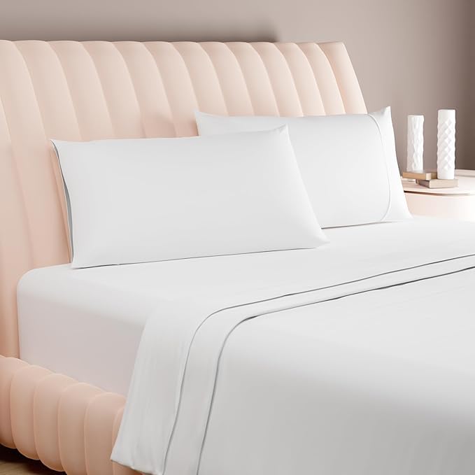 Carressa Linen Luxury Egyptian Cotton 4 PC Queen Size Sheet Set - 600 Thread Count Deep Pocket Fitted and Flat Sheets, Soft, Cooling Extra Long Staple Hotel-Quality Bedding with Sateen Weave - White