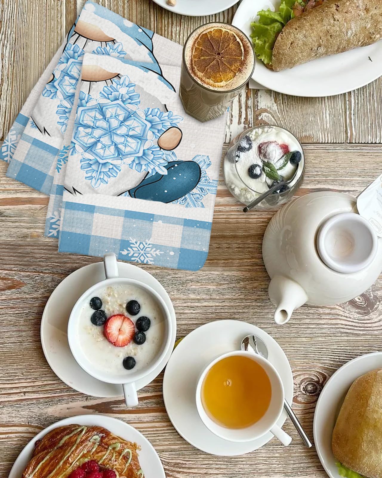 Blue Plaid Gnomes Winter Dish Towels Set, Waffle Weave Kitchen Towels Microfiber Towels Cleaning Christmas Snowflake Rustic Burlap Soft Absorbent Dish Drying Towels Hand Towels 2 Pack 15.7x23.6 In