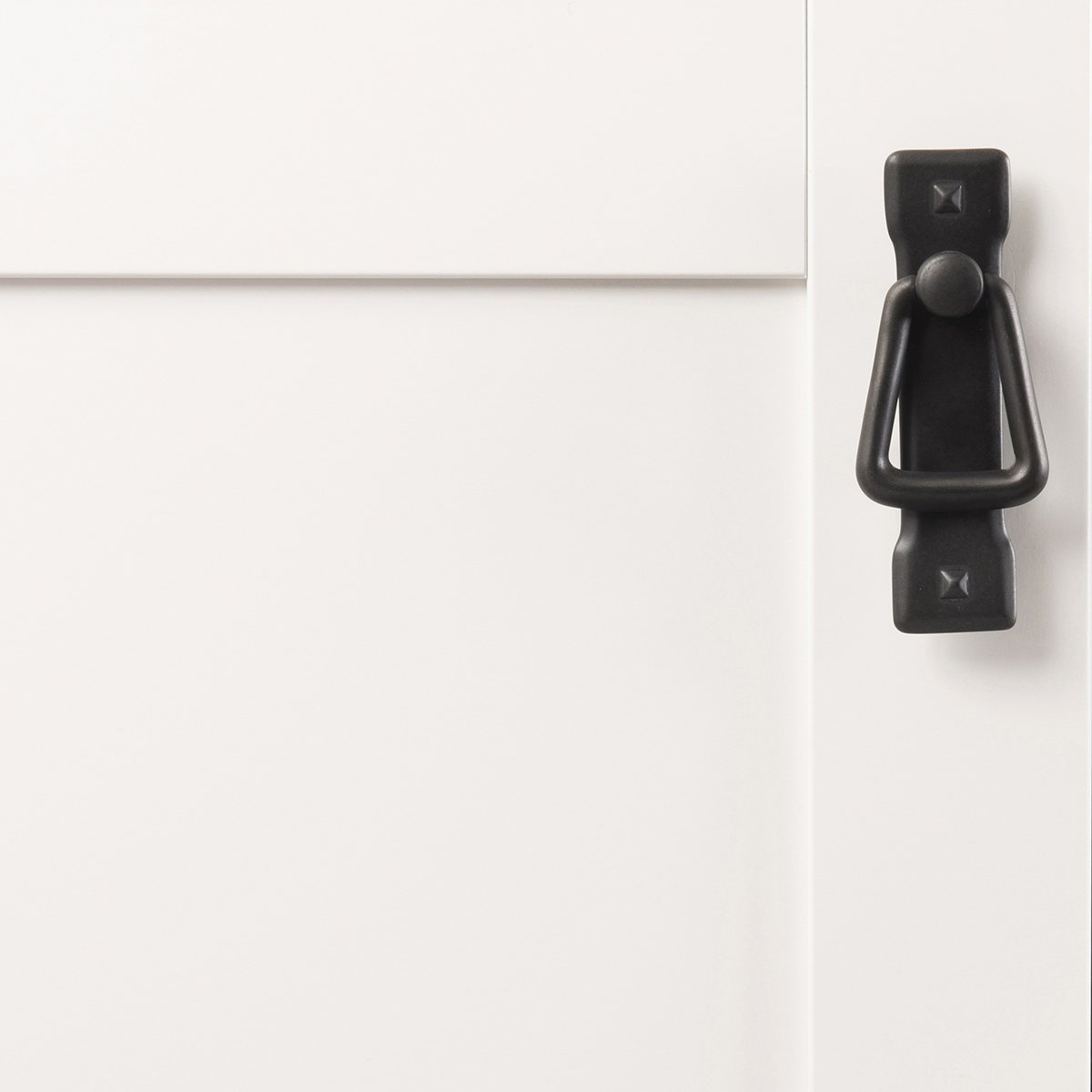 Hickory Hardware 1 Pack Solid Core Kitchen Cabinet Pulls, Luxury Cabinet Handles, Hardware for Doors & Dresser Drawers, 1-1/4 Inch Hole Center, Black Mist Antique, Old Mission Collection