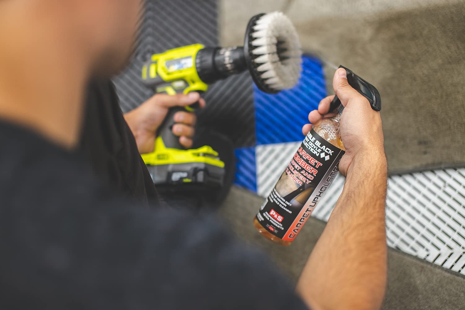 P & S PROFESSIONAL DETAIL PRODUCTS - Carpet Bomber Carpet and Upholstery Cleaner; Citrus-Based Cleaner Dissolves Grease and Lifts Dirt; Highly Dilutable; Great on Engines and Wheel Wells (1 Gallon)