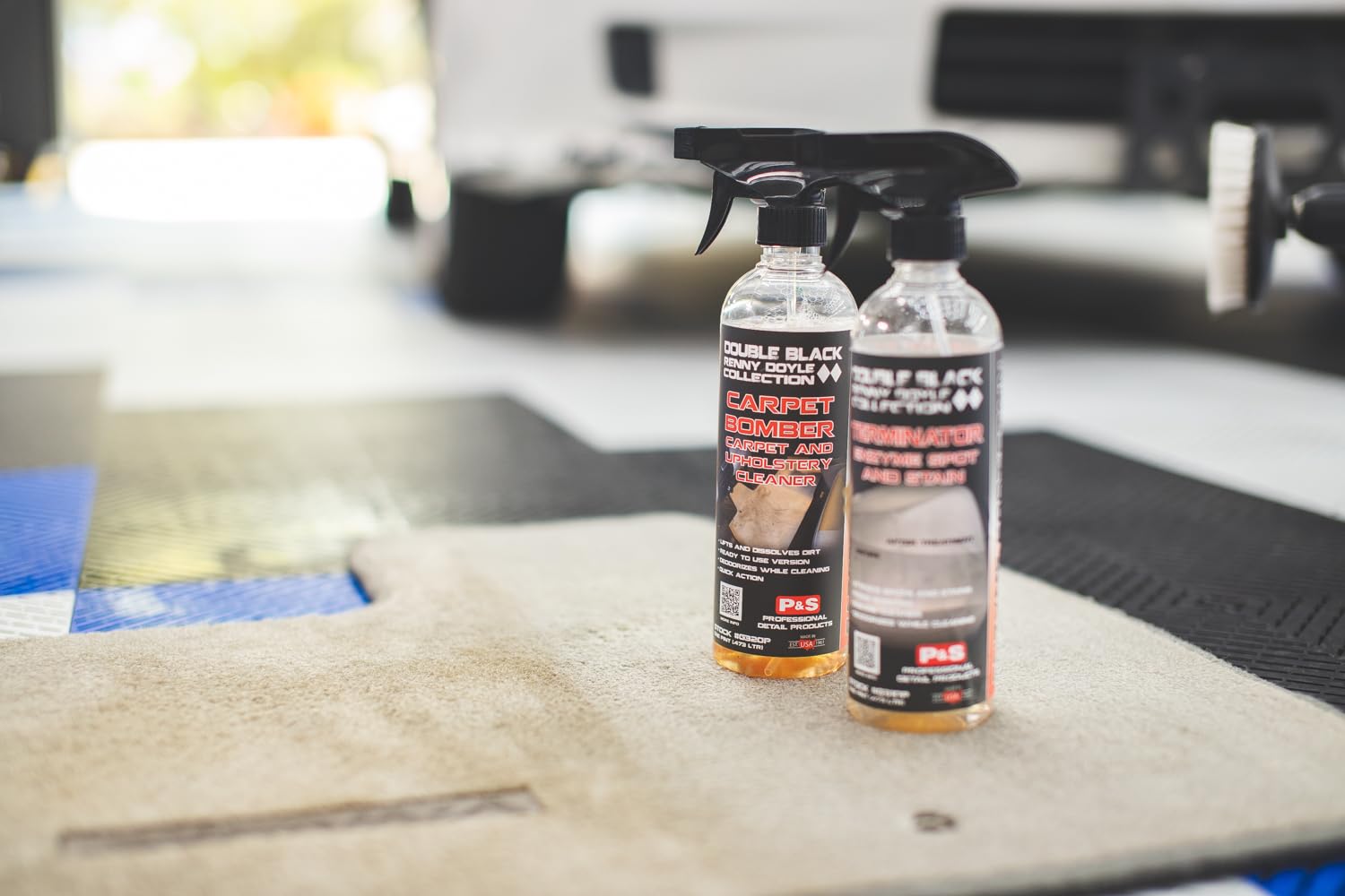 P & S PROFESSIONAL DETAIL PRODUCTS - Carpet Bomber Carpet and Upholstery Cleaner; Citrus-Based Cleaner Dissolves Grease and Lifts Dirt; Highly Dilutable; Great on Engines and Wheel Wells (1 Gallon)