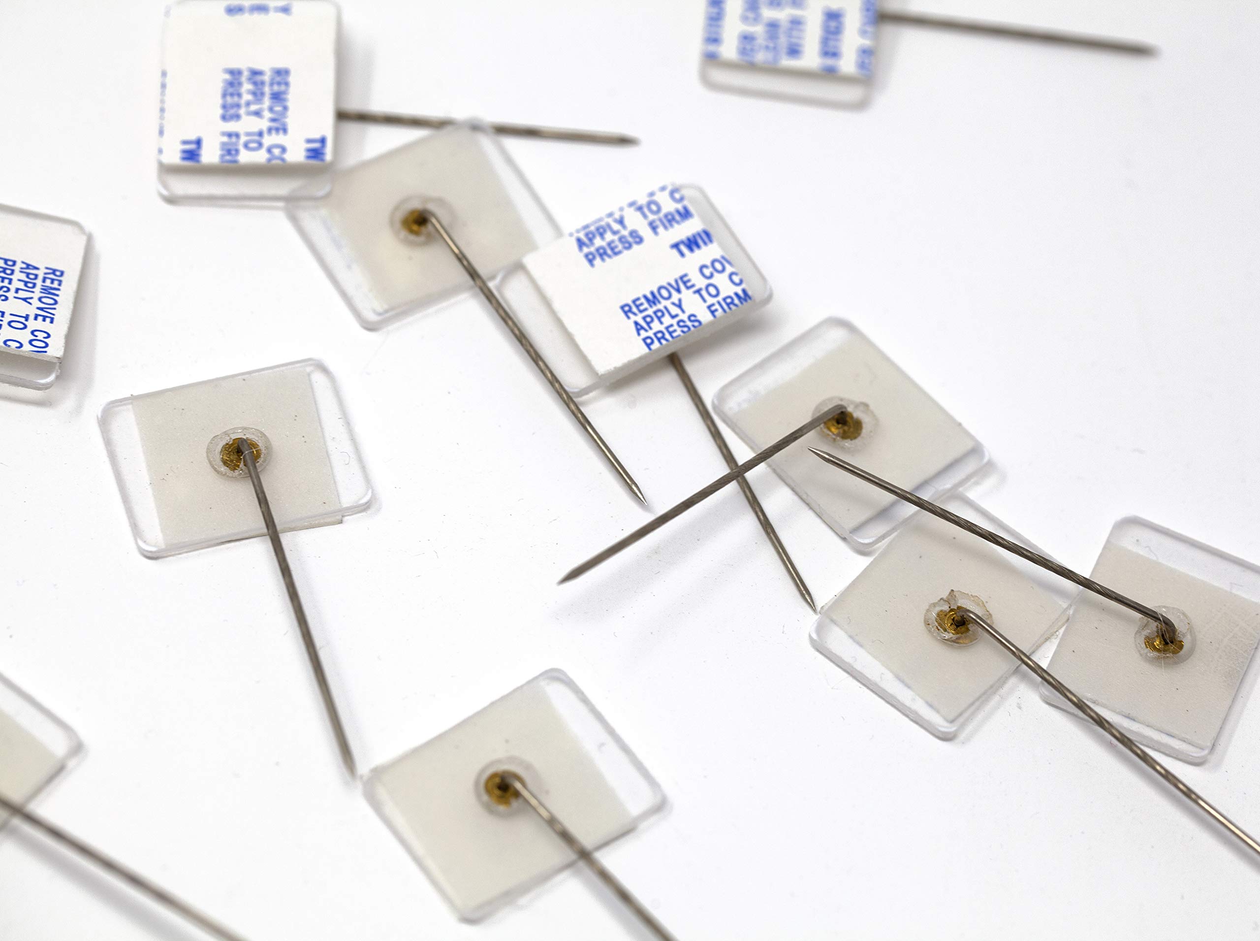 Cubicle Pins | Partition Pins | Decor Pins for Office Cubicle - Value Pack of 500 Fabric Pins for Furniture, Office Signs and Fabric Mounting | Made in The USA