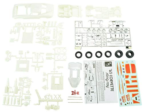 AMT/Premium Hobbies 1963 Corvette Sting Ray 1:25 Plastic Model Car Kit CP7728