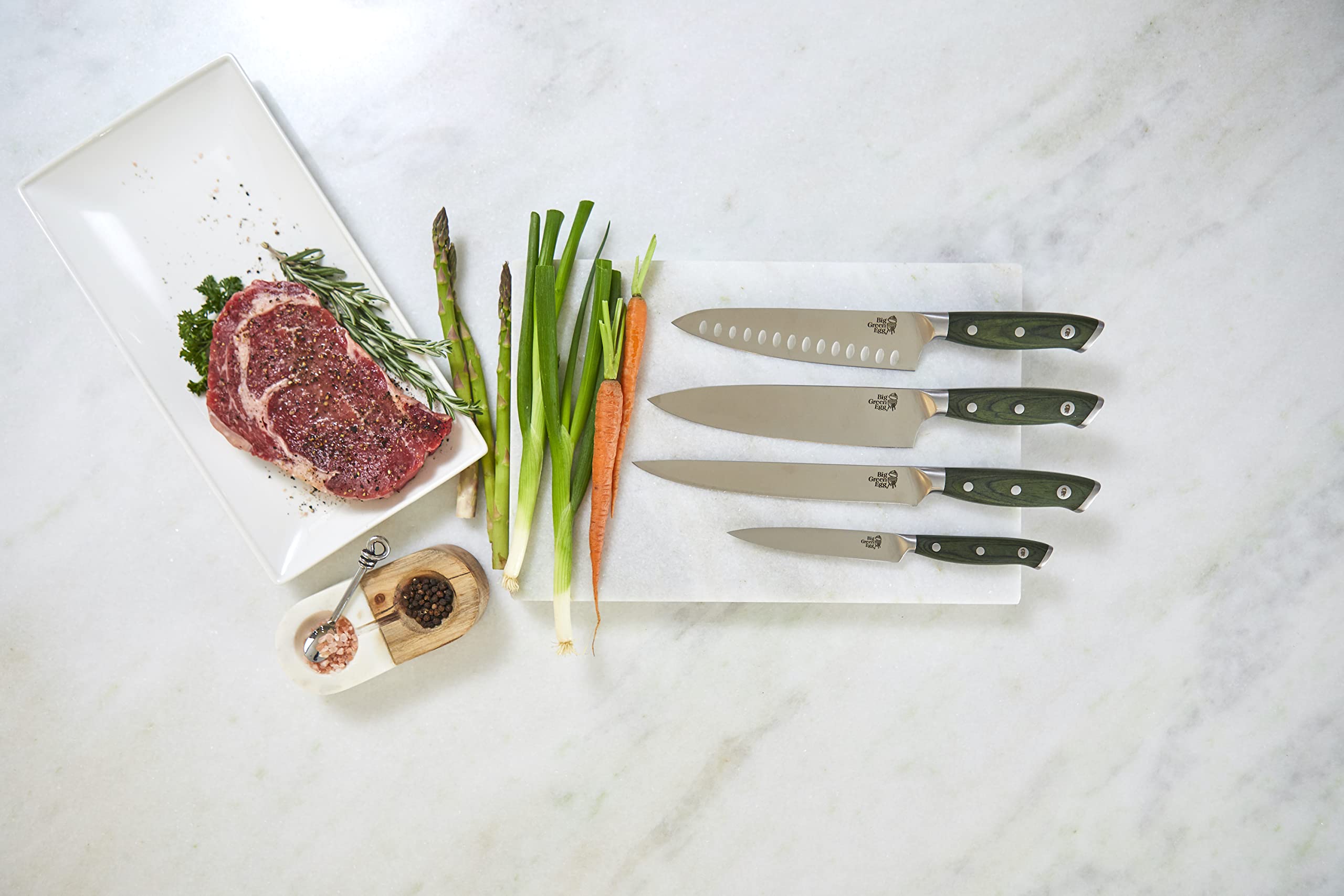 Big Green Egg Culinary Chef Knife Set (4 piece) with Case - German Steel Knives, 8” Chef Knife, Santoku Knife, Slicing Knife, and Paring Knife. Best Chef Knife Set