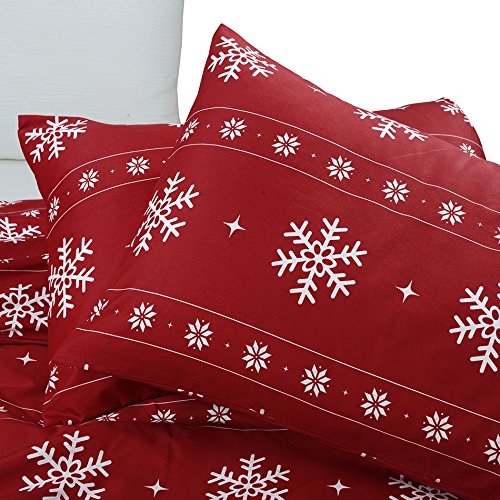 Vaulia Soft Duvet Cover Set King Size, Microfiber Snowflake Pattern Design for Christmas New Year Holidays, Red Color 3 Piece Set (1 Duvet Cover 2 Pillow Shams)