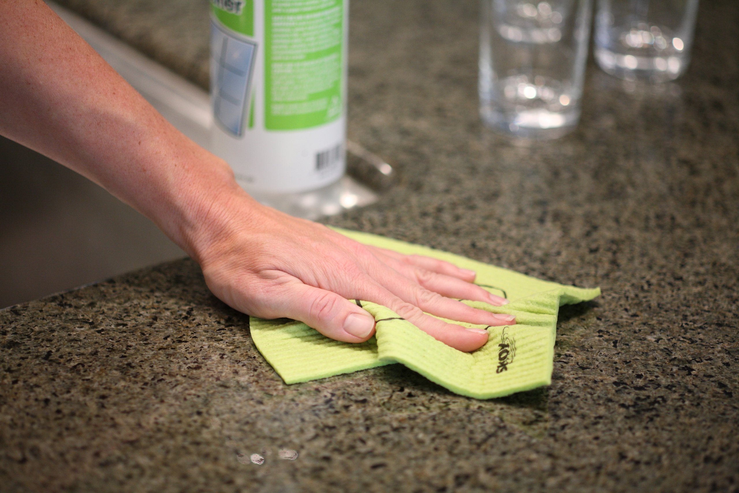 Skoy Bundle, 2-Pack Scrub, and 4-Pack Swedish Dishcloth, Reusable Cleaning Products for Kitchen and Household, Planet-Friendly, Dishwasher Safe Soft Scrub, Monochromatic Colors
