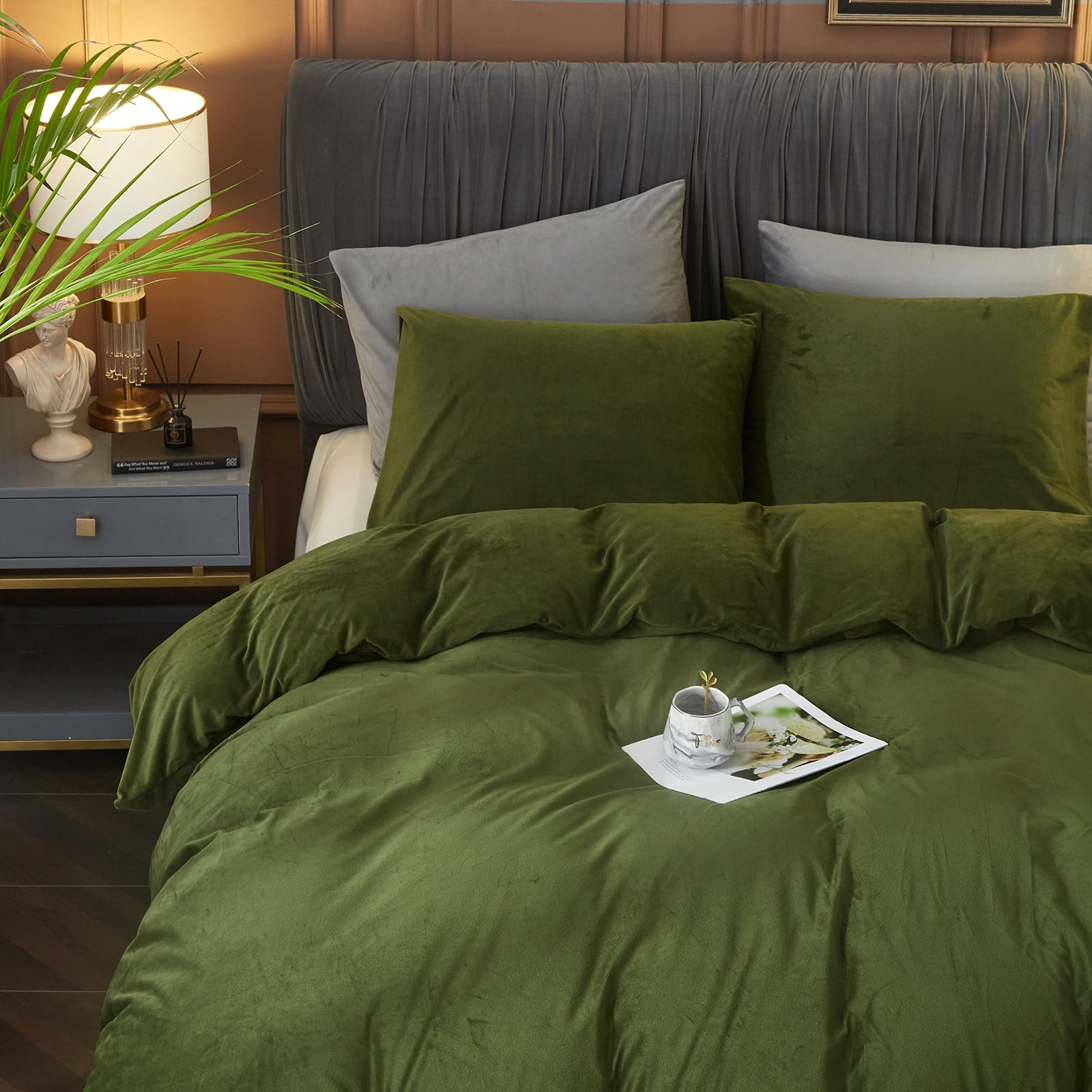 Ivellow Velvet Flannel Duvet Cover King Size Olive Green Comforter Cover Ultra Soft Breathable Cozy Velour Duvet Cover Solid Luxury Bedding Set Zipper Closure Corner Ties