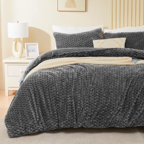 ChiXpace Textured King Duvet Cover Set, Soft Velvet Grey Plaid Pattern Comforter Cover, Luxury Flannel Bedding Sets, 3 Pcs, 1 Duvet Cover & 2 Pillowcases