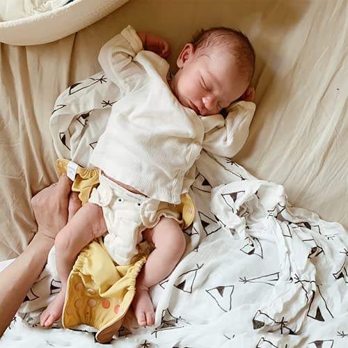 Esembly Cloth Diaper Inner, Trim-Fitting, Certified Organic Cotton, Reusable and Absorbent Leak-Proof Diapers with Snap Closure for Eco-Friendly Diapering, 3-Pack Size 1 (7-17lbs)