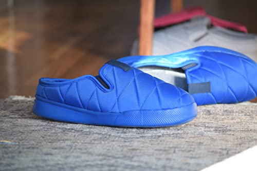Dearfoams Men's Andy Water Resistant Lightweight Clog Slipper, Ocean Blue, 11-12
