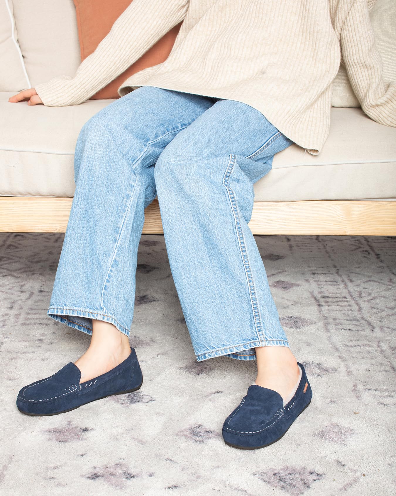 Parfeying Women's Sheepskin Moccasin Slippers Cow Suede Memory Foam Driving Style Loafers,L20102 INDI 9US Indigo/Indigo