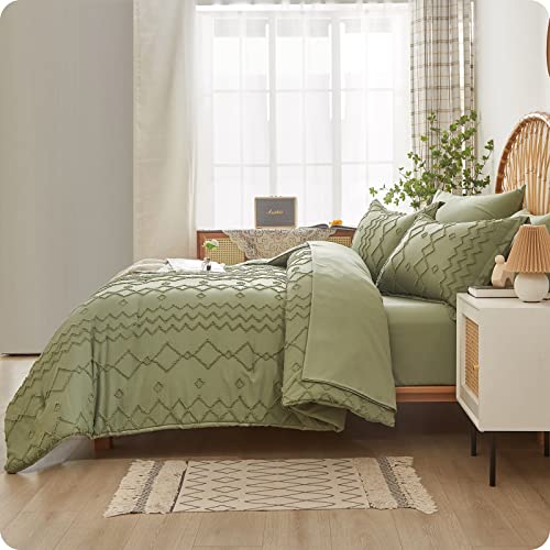FLYMME Green Tufted Bed in A Bag Twin Size Comforter Set with Sheets, Soft Lightweight Geometric Embroidery Bedding Set 7PC, Boho Shabby Chic Farmhouse Collection All Season (Sage Green, 68''x 86'')
