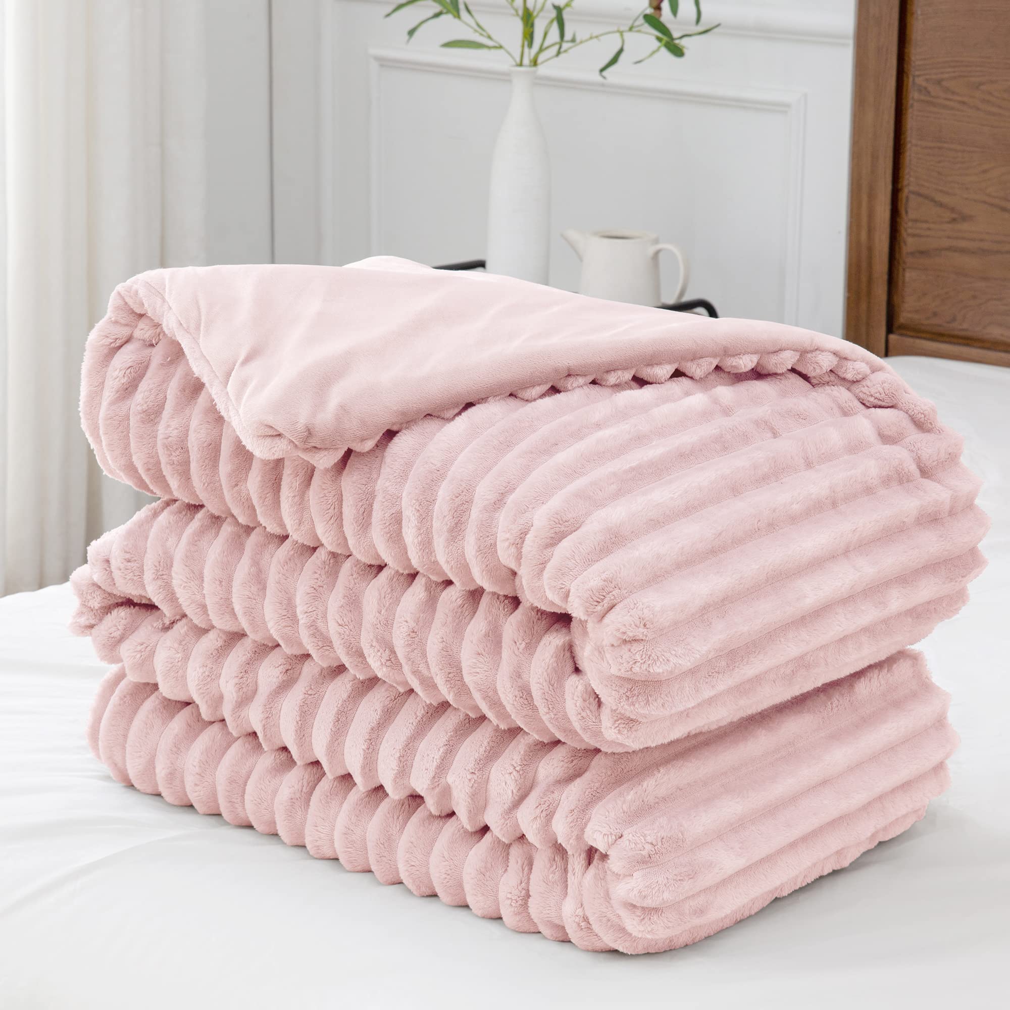 BEDELITE Fleece Twin Comforter Set -Super Soft & Warm Fluffy Pink Bedding, Luxury Fuzzy Heavy Bed Set for Winter with 1 Pillow case