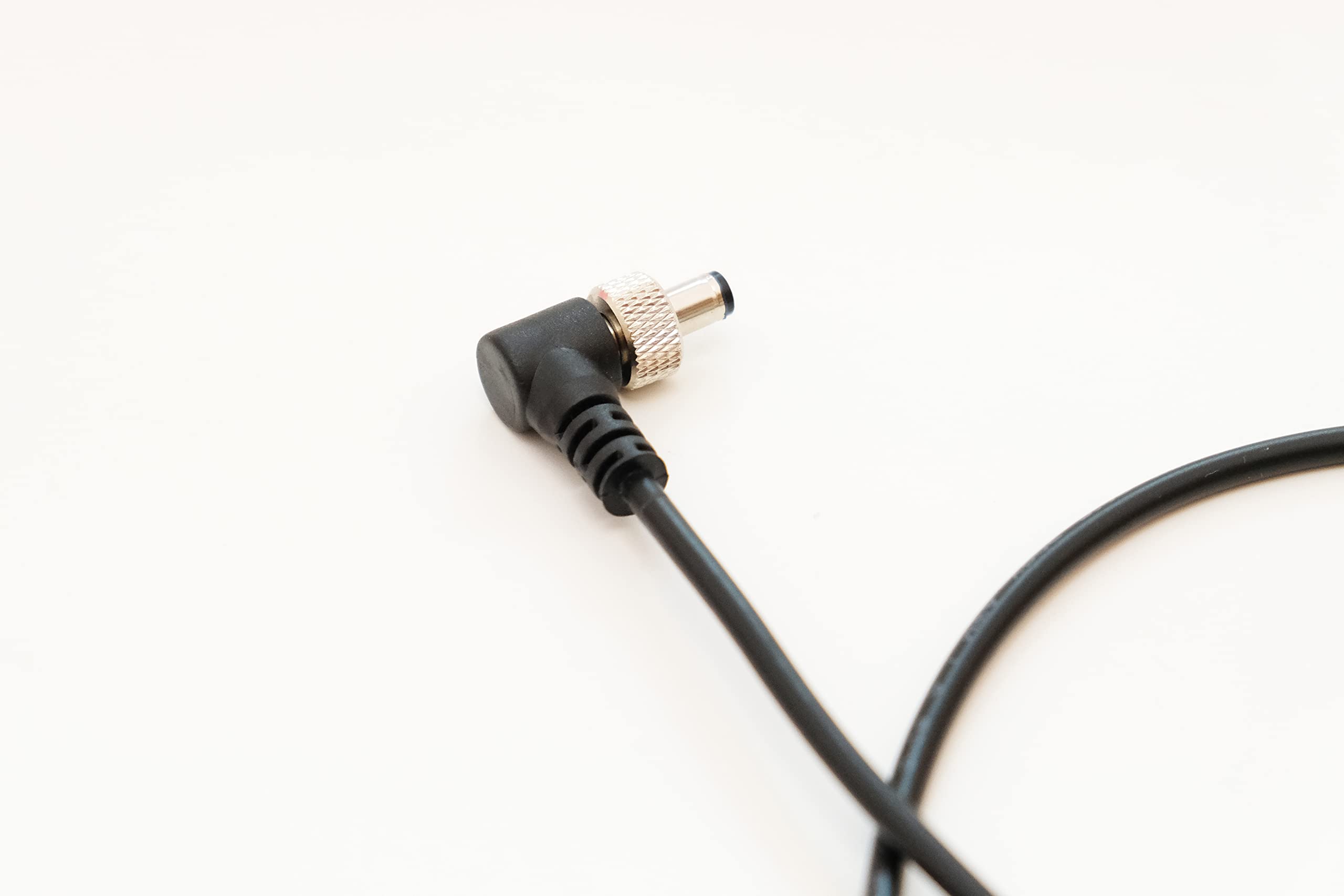 D-Tap Male to Locking DC 5.5/2.1mm Right Angle Power Cable for SmallHD 702 Monitor,Atomos Ninja V && Shogun,Video Devices PIX-E7 PIX-E5,Hollyland Mars 400S PRO && Cosmo C1