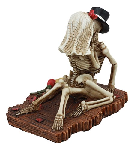 Gifts & Decors Wedding Skulls Love Never Dies Stranded CAST Away Skeletons Figurine