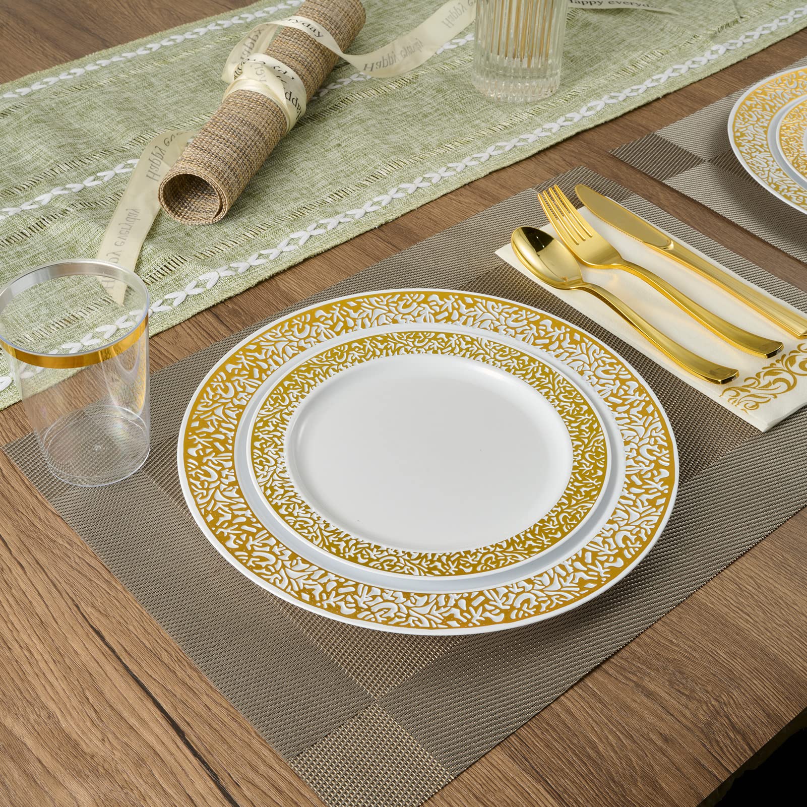 FOCUSLINE 175 Gold Dinnerware Set for 25 Guests, White Plastic Plates with Gold Lace Rim Design, Including 25 Disposable Dinner and Dessert Plates, 25 Silverware Set, 25 Cups, 25 Napkins