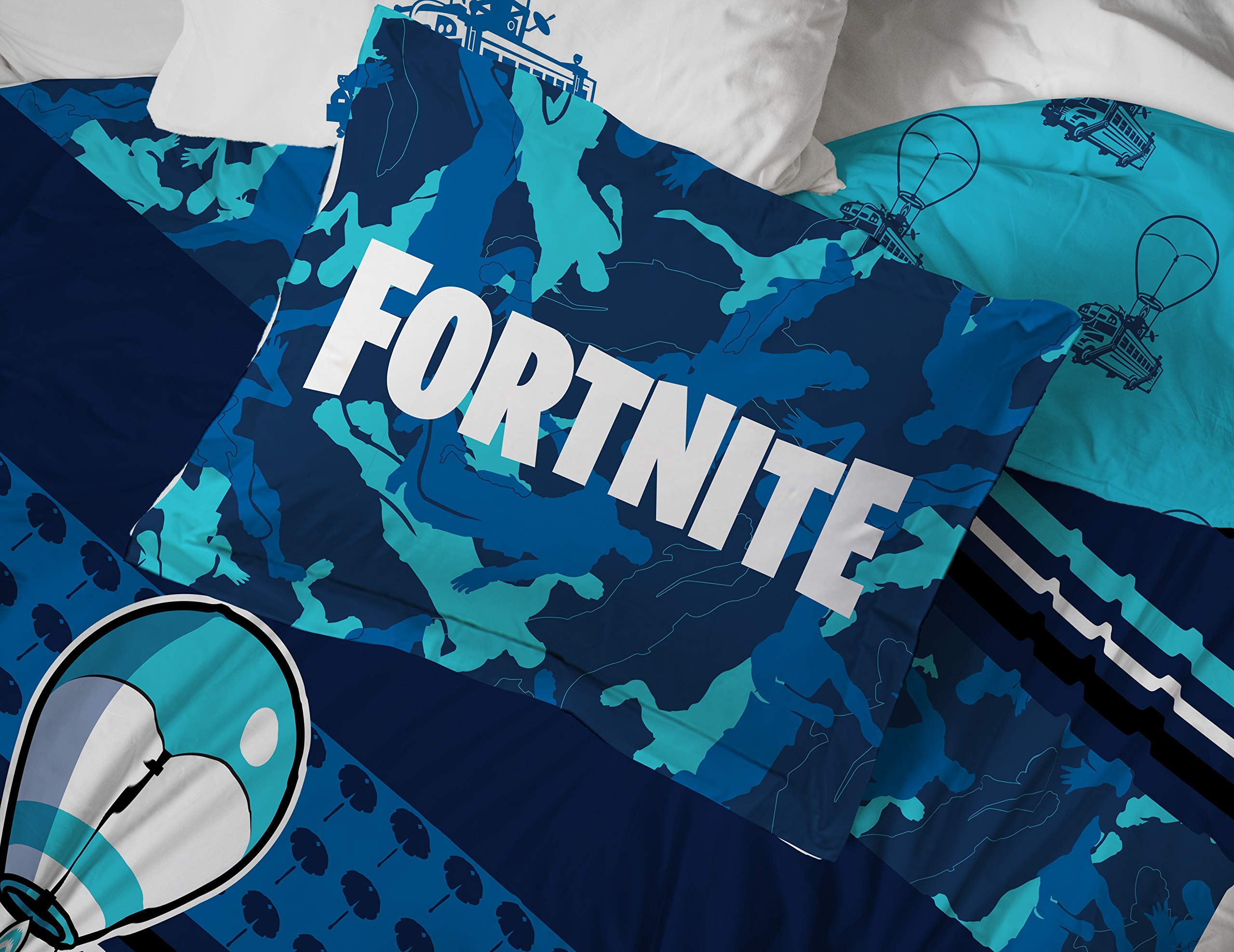 Jay Franco Fortnite Battle Bus 9-Piece Full Bedding Bundle- Includes Bed Set, Throw Blanket, Dec Pillow Cover
