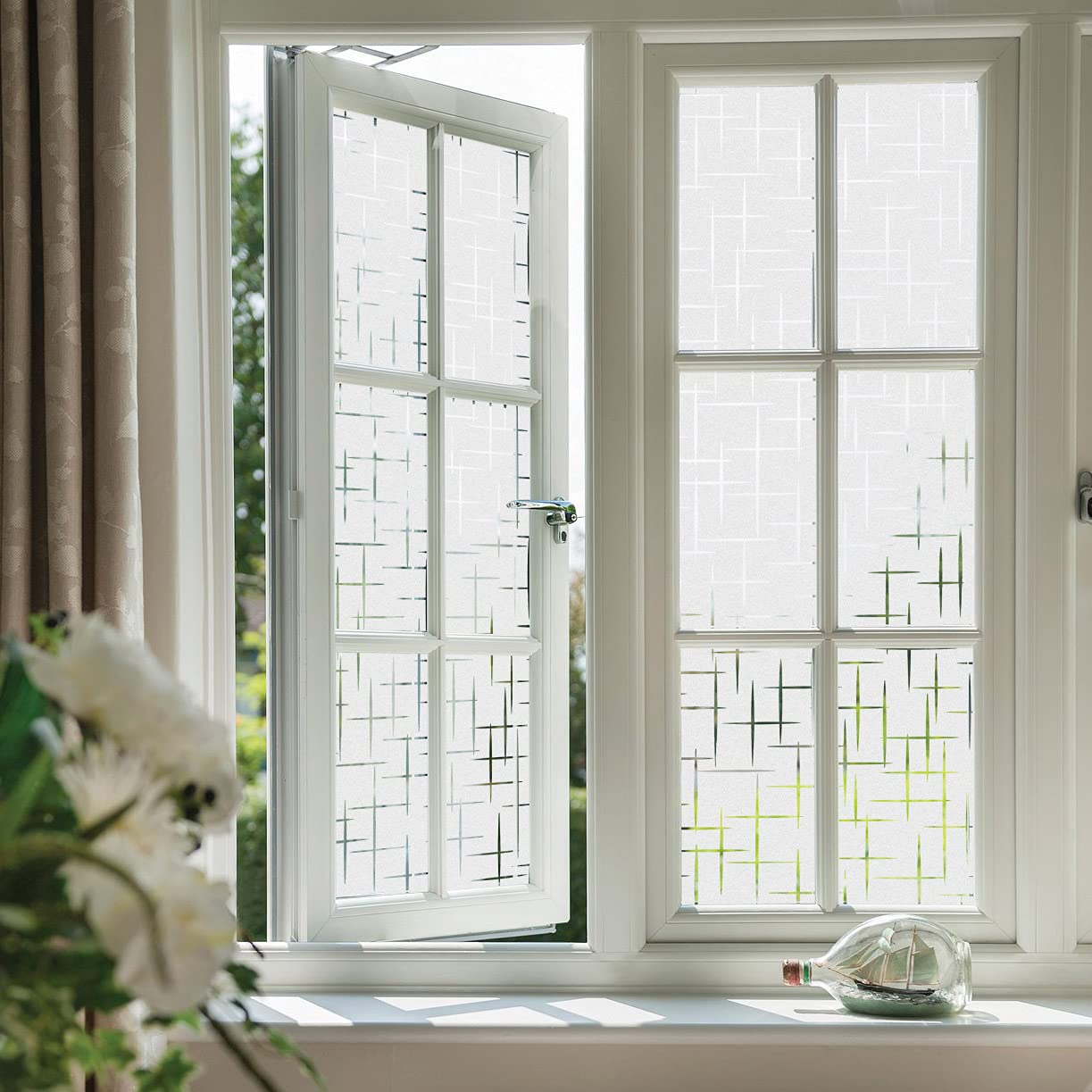 NINETREX Frosted Window Privacy Film,Window Cling Privacy Film, Decorative Glass Static Cling Non-Adhesive Vinyl Removable for Home Office Cross Pattern,17.5 x 78.7Inches