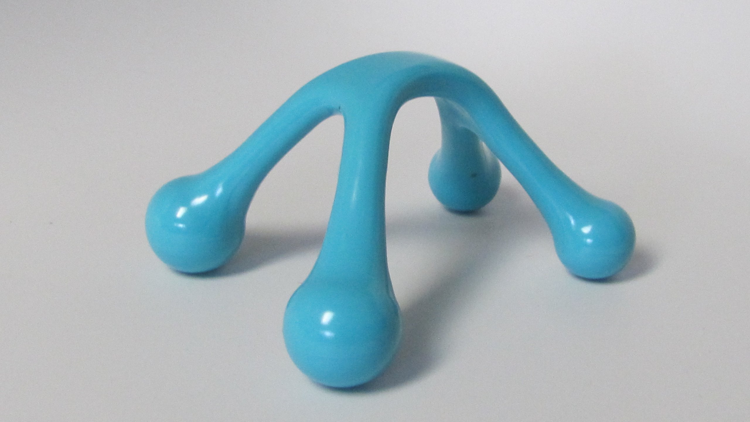 4-prong Massage Knuckles (colors may vary)