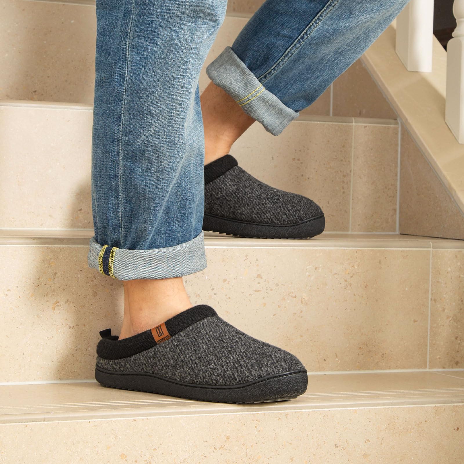 MERRIMAC Men's Slip-on Slippers Comfy Memory Foam Non-slip Indoor House Shoes Black,10-11 US