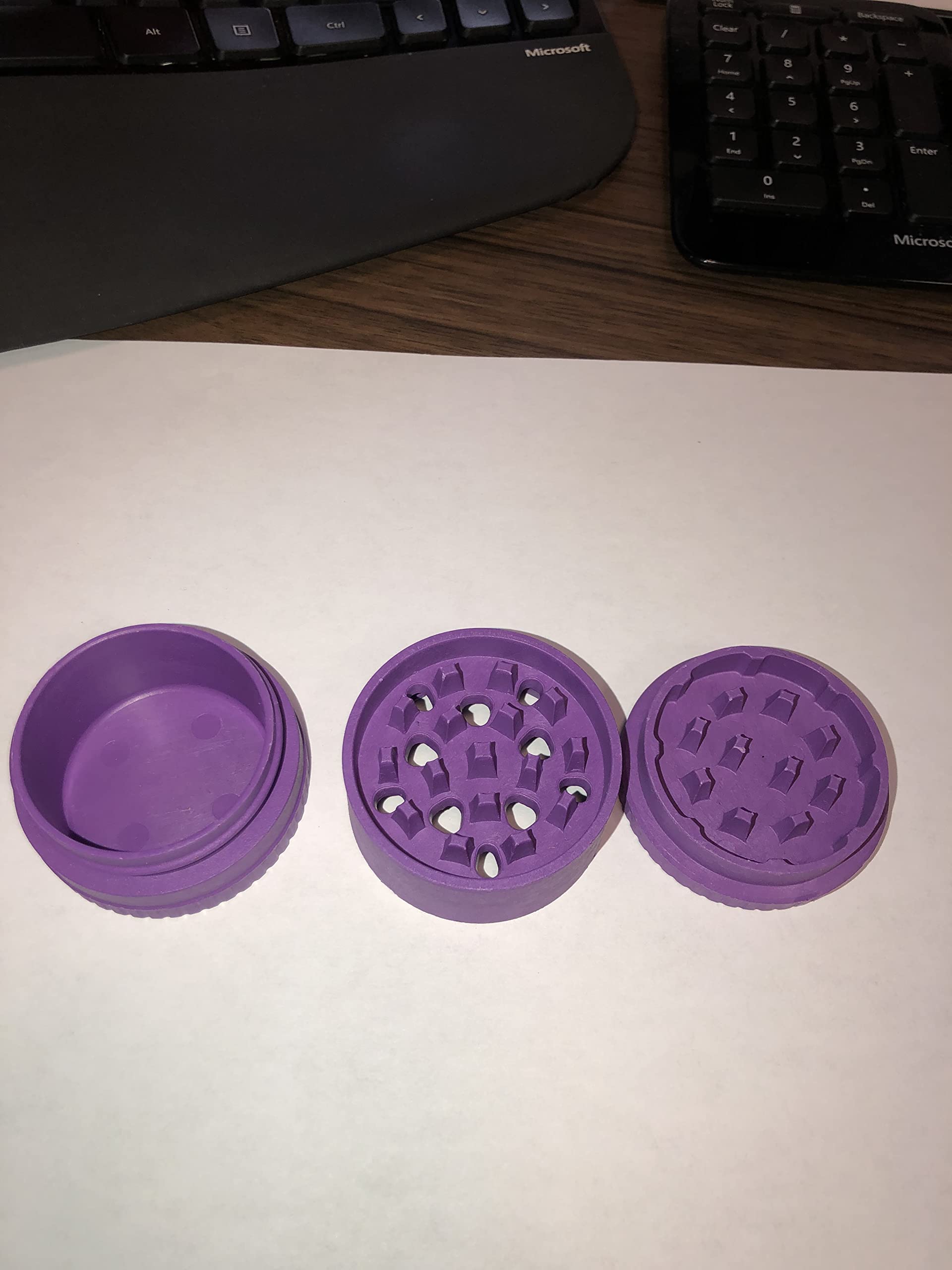 Santa Cruz Shredder Grinder for Herbs Knurled Top for Stronger Grip 3-Piece 2.2"(Purple)