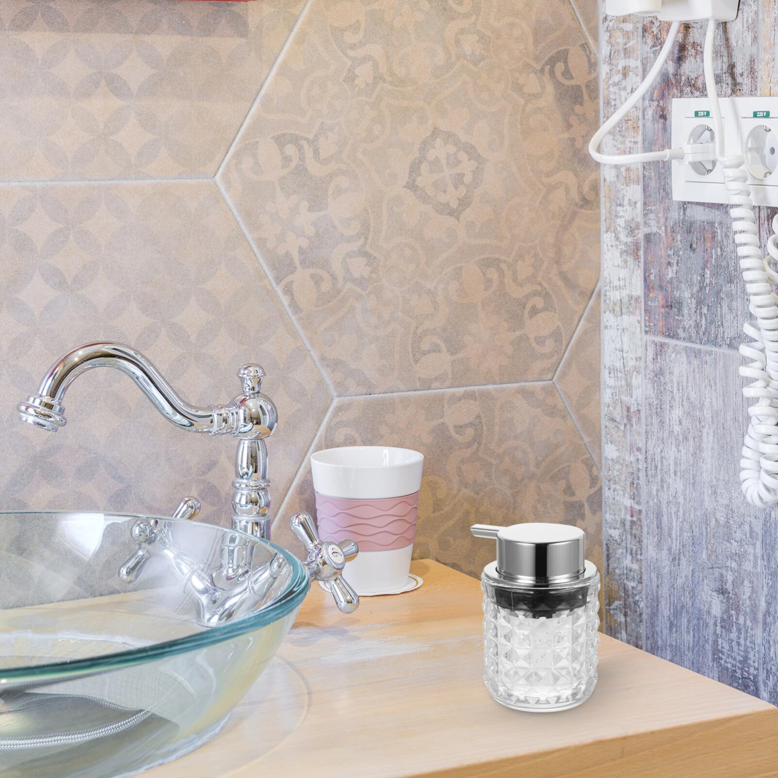 Cabilock Hand Soap Dispenser Glass Refillable Liquid Hand Soap Shampoo Dispenser Pump Bottle Lotion Hand Soap Jar Cosmetic Containers for Home Bathroom