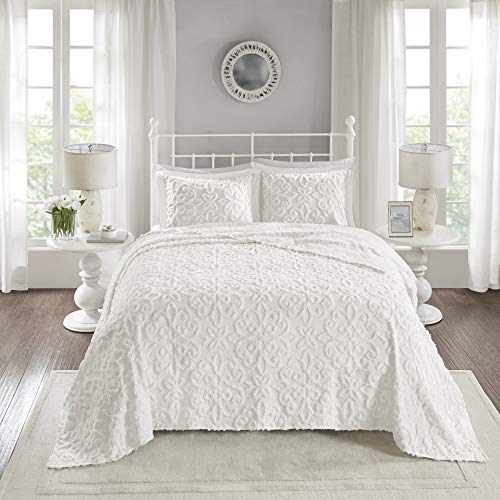 Madison Park Chenille Tufted 100% Cotton Quilt All Season, Lightweight, Breathable Coverlet Bedspread Bedding Set, Matching Shams, Oversized King/Cal King(120"x118"), Sabrina, Off White