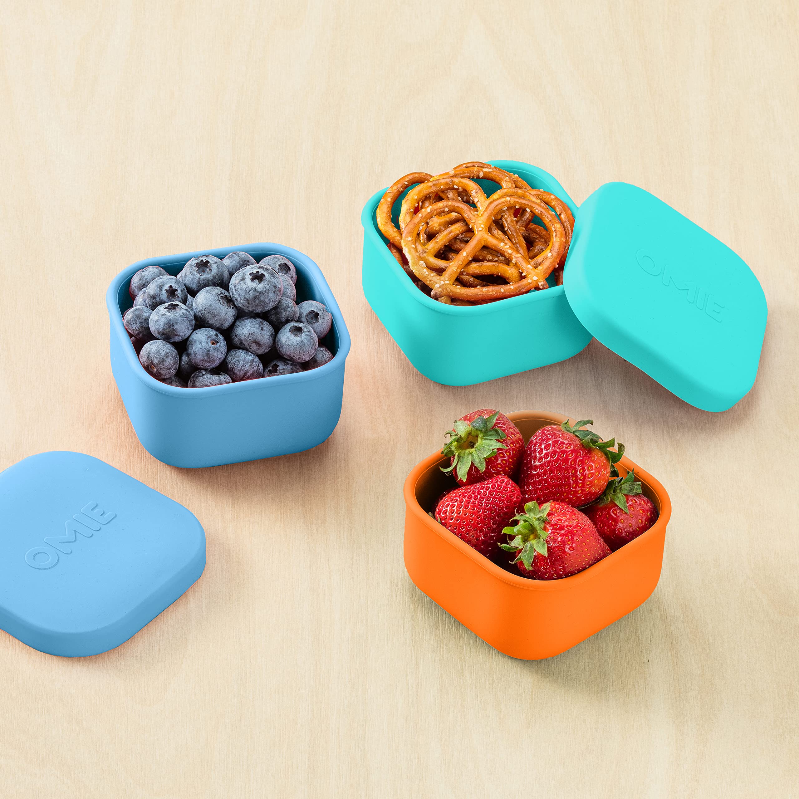 Omie OmieBox Silicone Leakproof Snack Containers To Go, Food Storage Containers with Lid, School Lunch Bento Container - BPA Free, Airtight, Dishwasher and Freezer Safe, Oven Safe - 9.4 ounces