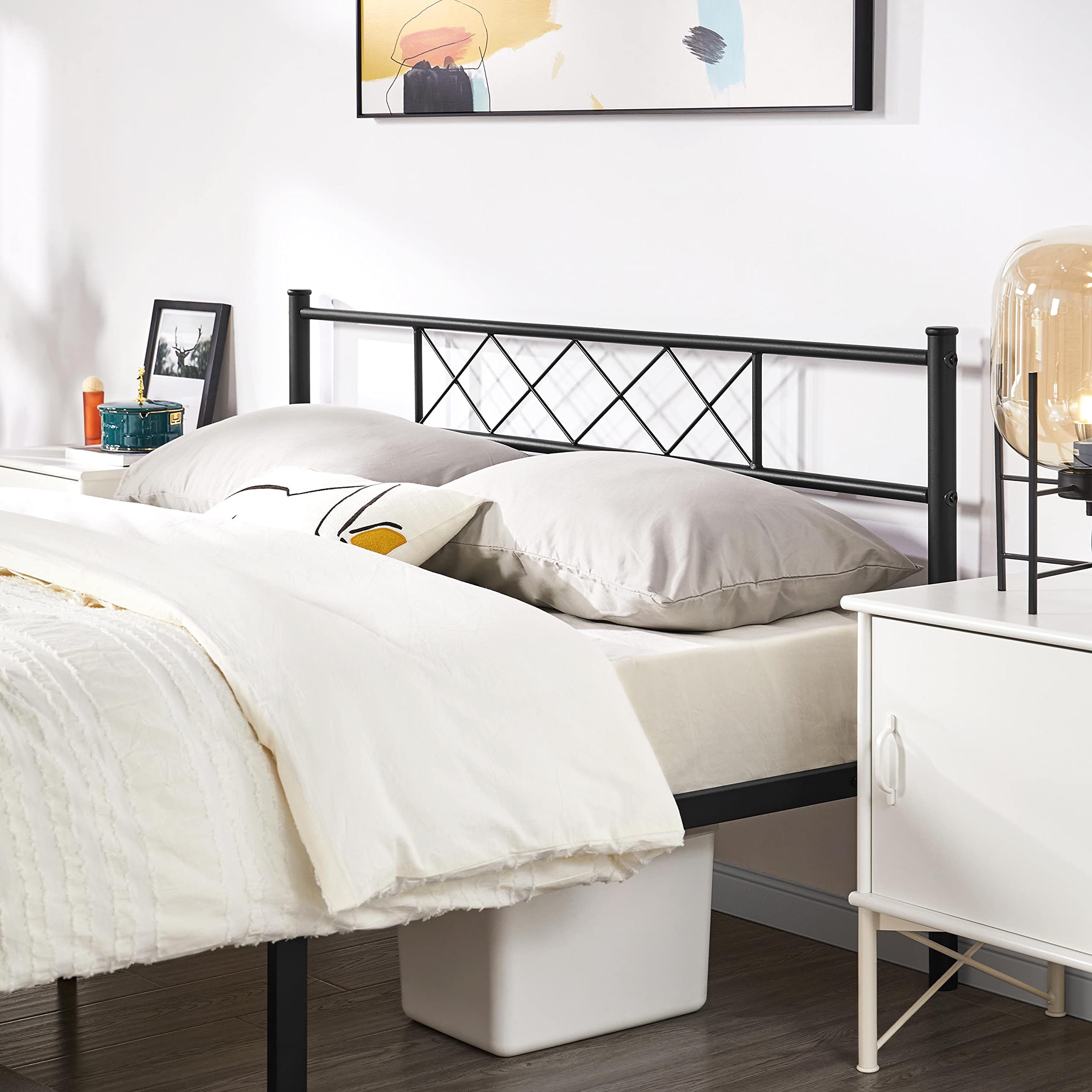 Yaheetech Queen Size Metal Platform Bed Frame Mattress Foundation with Headboard and Footboard No Box Spring Needed Under Bed Storage Steel Slats Black