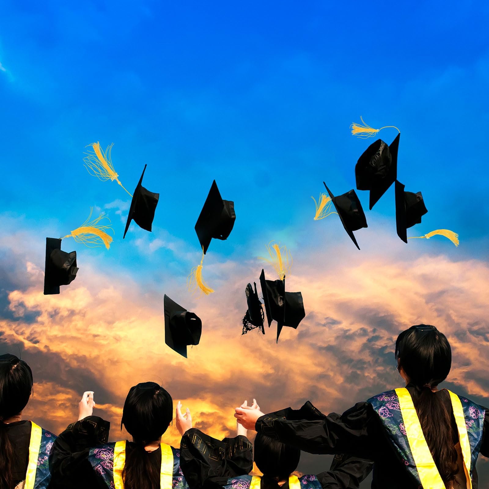 Boao 18 Pieces 2024 Graduation Tassel Academic Hat Tassels with 2024 Year Gold Date Pendants for Graduates Ceremonies Parties(Gold)