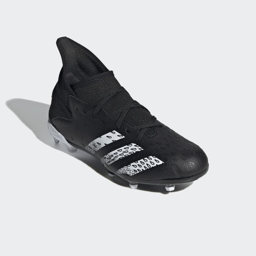 adidas Firm Ground Predator Freak .3 Soccer Shoe (boys) Black/White/Black 4.5 Big Kid