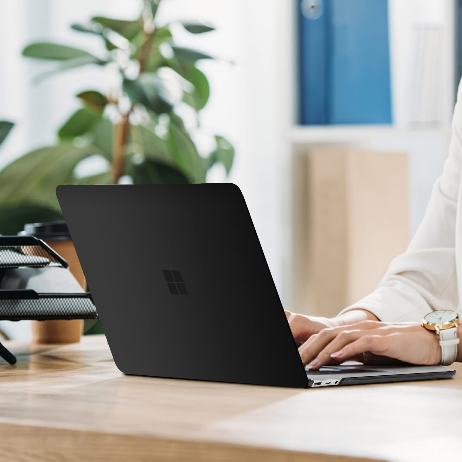 MOSISO Case Compatible with Surface Laptop 5/4/3 13.5 inch 2022 2021 2019 Release with Metal Keyboard (Models: 1951 & 1868), Protective Plastic Hard Shell Case Cover, Black