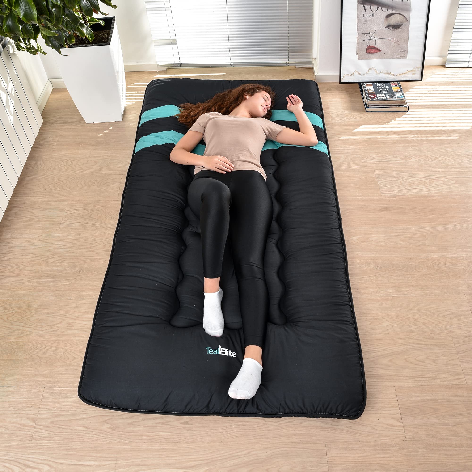 Japanese Futon Mattress ā Tatami Floor Mattress ā Foldable Sleeping Bed and Roll Up Mat for Guest, Dormitory, Camping & Travel ā Twin Size