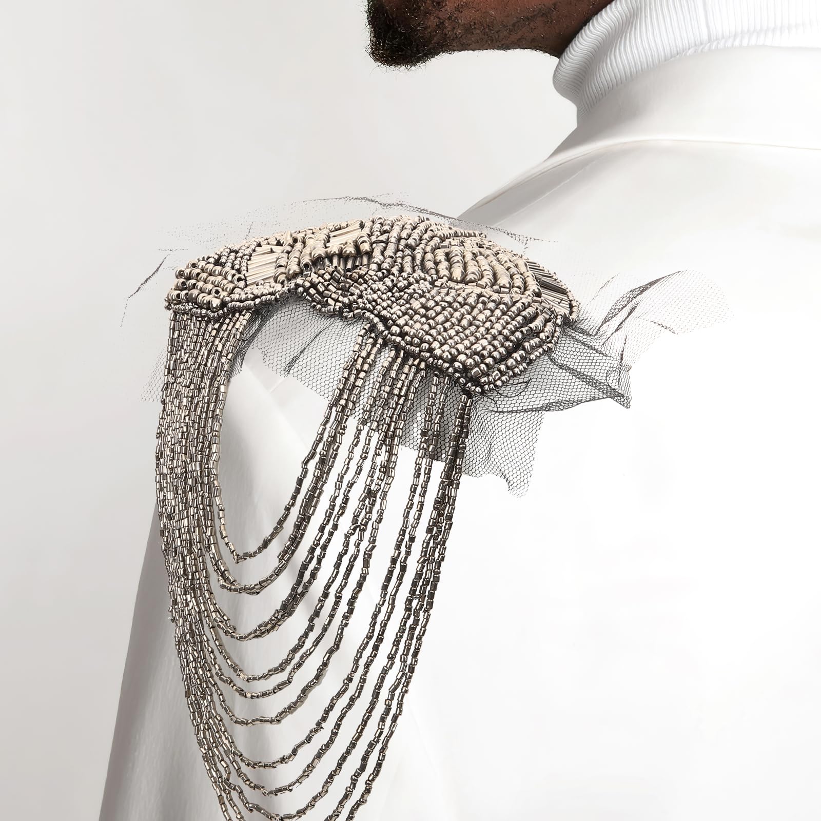 2 Pcs Blazer Metal Tassel Epaulet Beaded Badge with Pins Beads Shoulder Jewelry Epaulettes Men and Women Uniform Accessories
