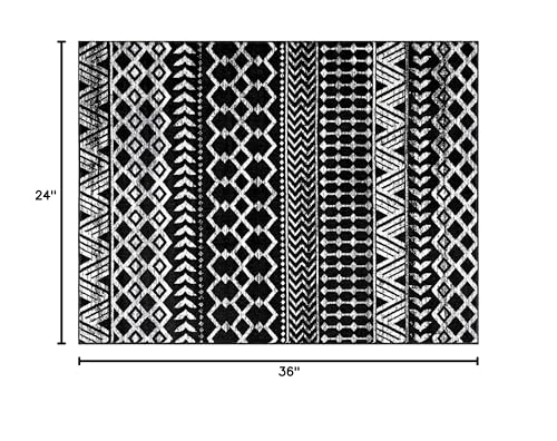 CAMILSON Boho Moroccan Area Rug, 2x3 Geometric Diamond Design for Entryway Mats, Living Area Entryways Rugs, Black/White Bohemian Indoor Carpet