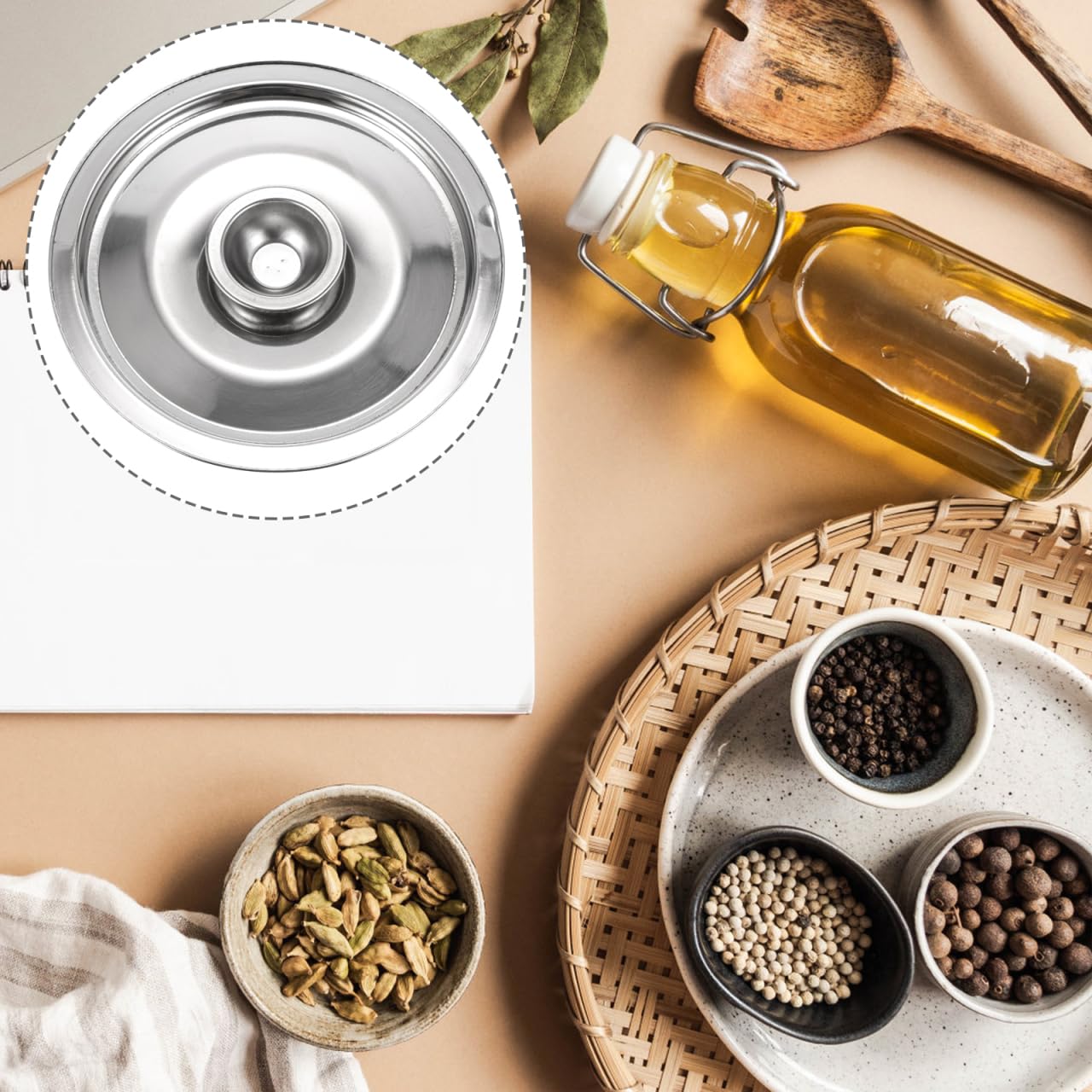 HAKIDZEL 1pc Stainless Steel Sturdy Seasoning Pot Lid Kitchen Gadget for Home Cooking Versatile Cover for Spice Pots and Seasoning Containers