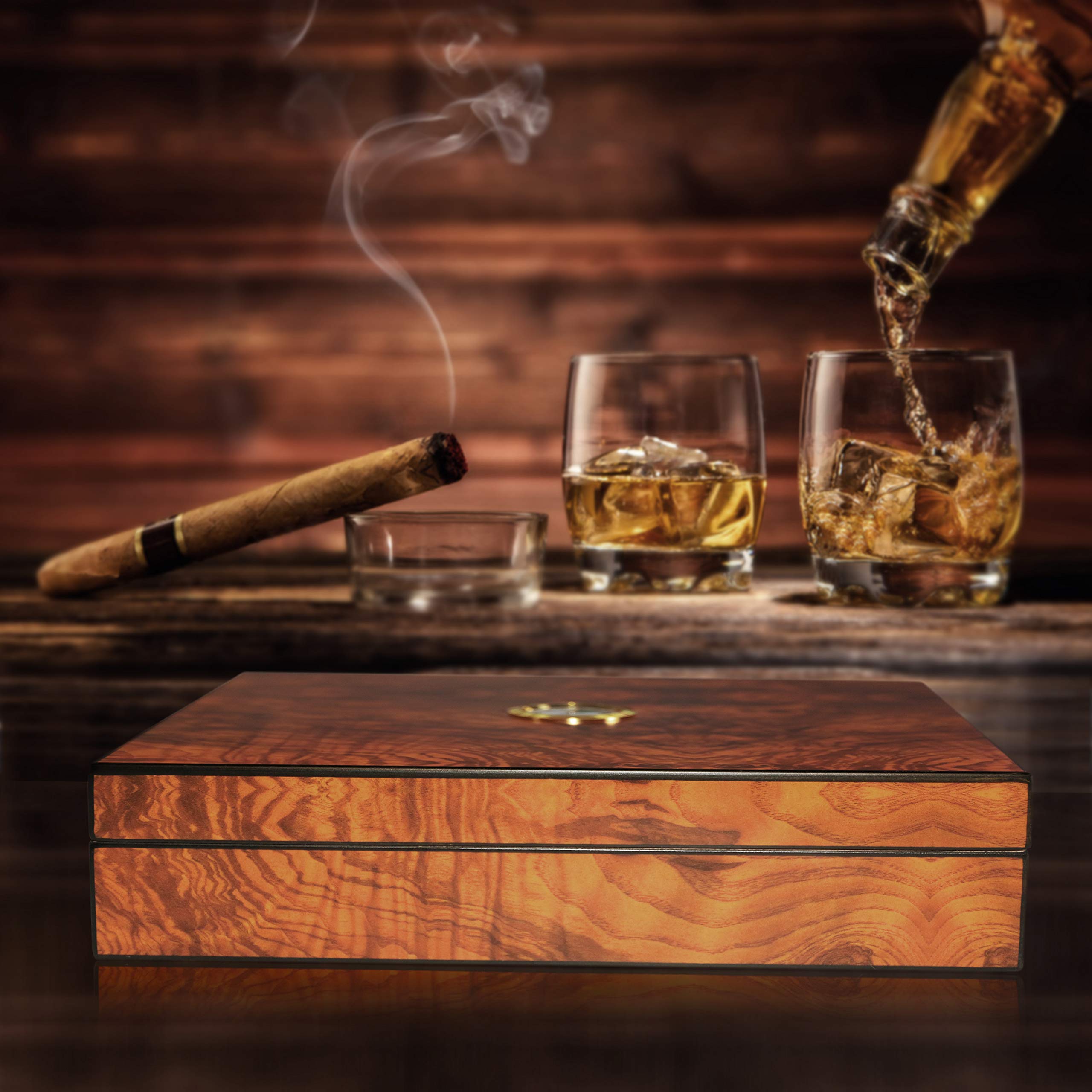 Rivanio Cigar Humidor, 9" x 8.5" x 2" (LxWxH) - Premium Handcrafted Cigar Box for Storage and Display - Humidor Cigar Box Includes Divider and Humidifier - Cigar Case for Desk or Travel