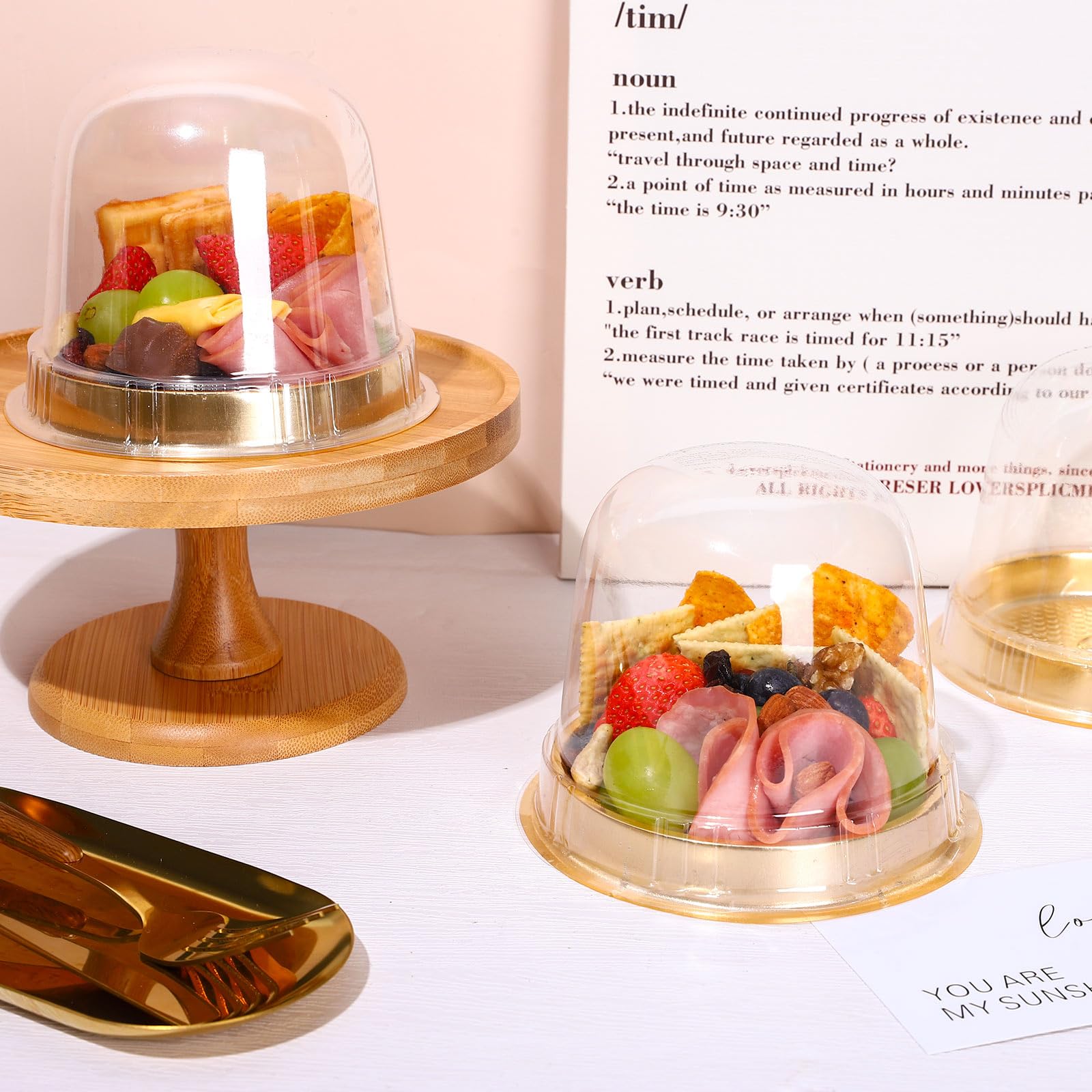 Whaline 50Pcs 4.3Inch Disposable Individual Charcuterie Cup Clear Plastic Cupcake Container Single Dessert Holders with Lids for Food Favor Display Charcuterie Grazing Table Catered Event Wedding