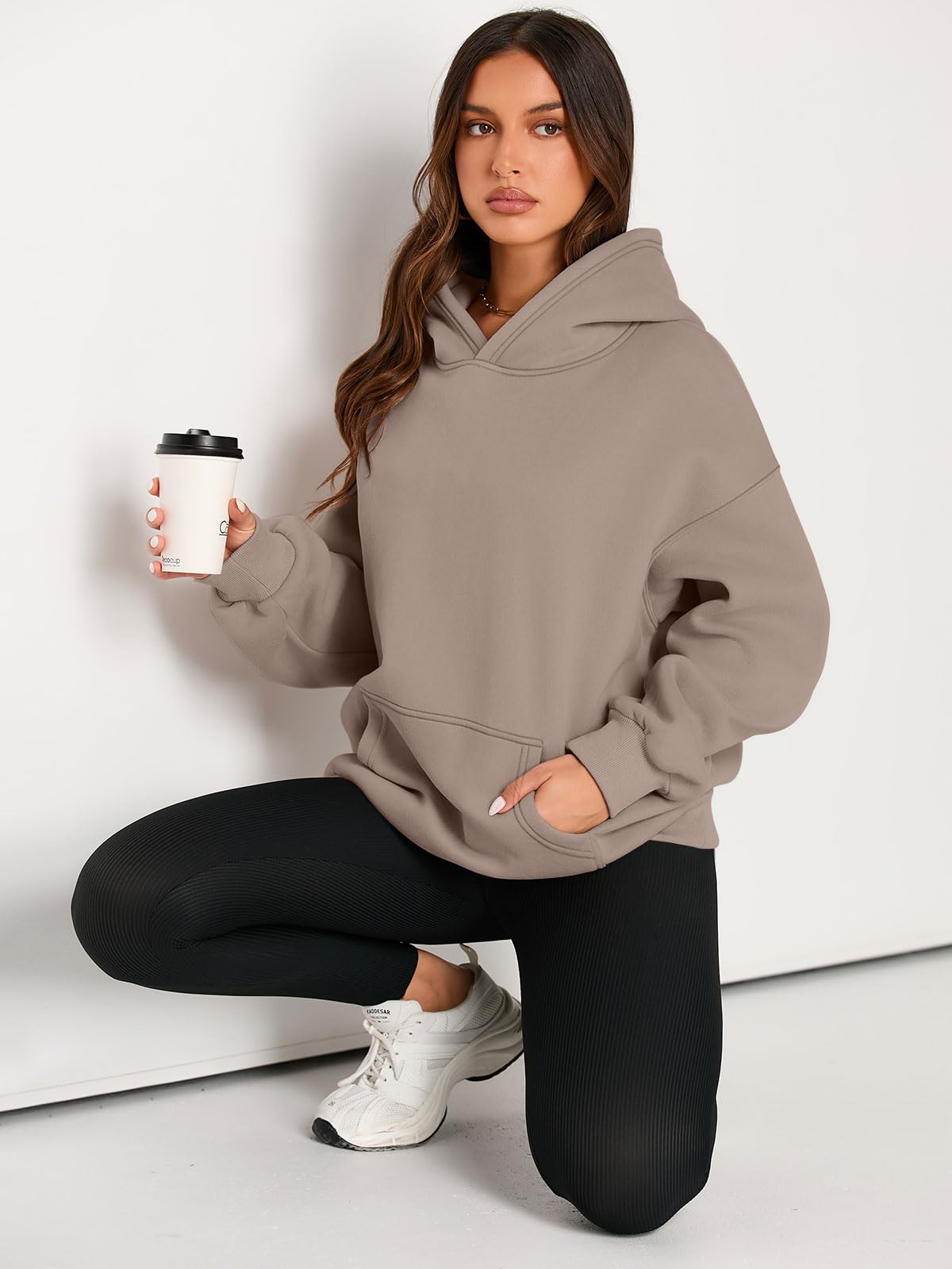 EFAN Womens Hoodies Oversized Sweatshirts Pullover Fleece Sweaters Long Sleeve Winter Fall Outfits Fashion Y2k Clothes CoffeeGrey XL