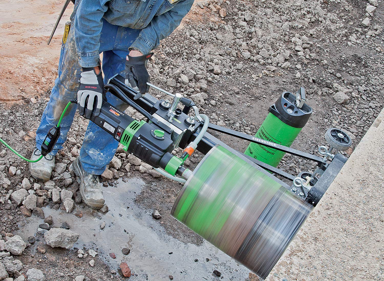 CS Unitec EBM 352/3 PSV -14 in. Capacity Concrete Core Drilling Rig with Vacuum/Anchor Stand- Wet Diamond Core Drill -3-Speed for Concrete, Brick, Asphalt, & Stone -Made in Germany (w/Vacuum Pump)