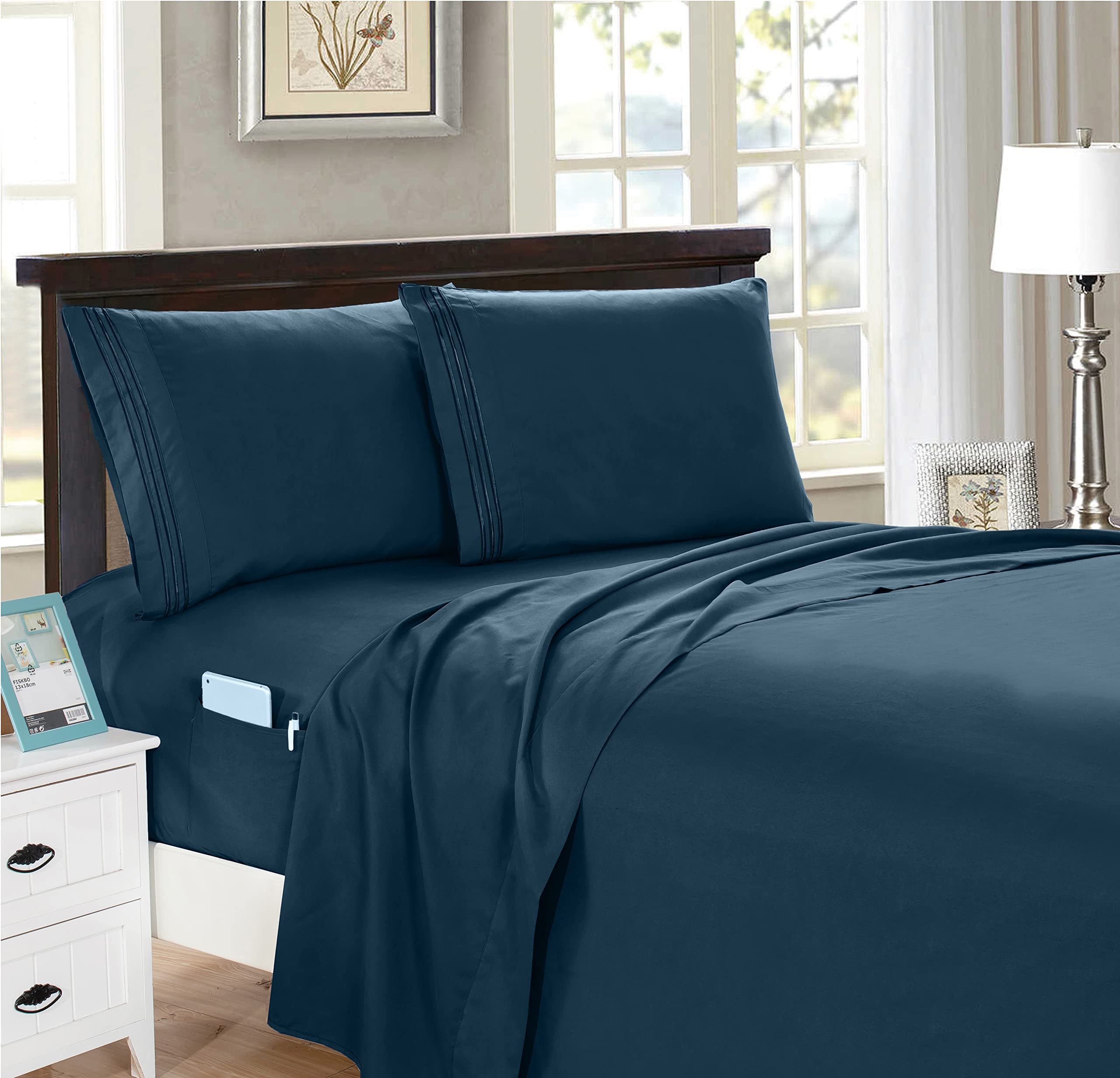 Elegant Comfort 4-Piece Solid Smart Sheet Set-Deep Pocket Fitted Sheet with Side Storage Pockets-Silky Soft 1500 Thread Count Egyptian Quality Microfiber, Wrinkle and Fade Resistant, King, Navy Blue