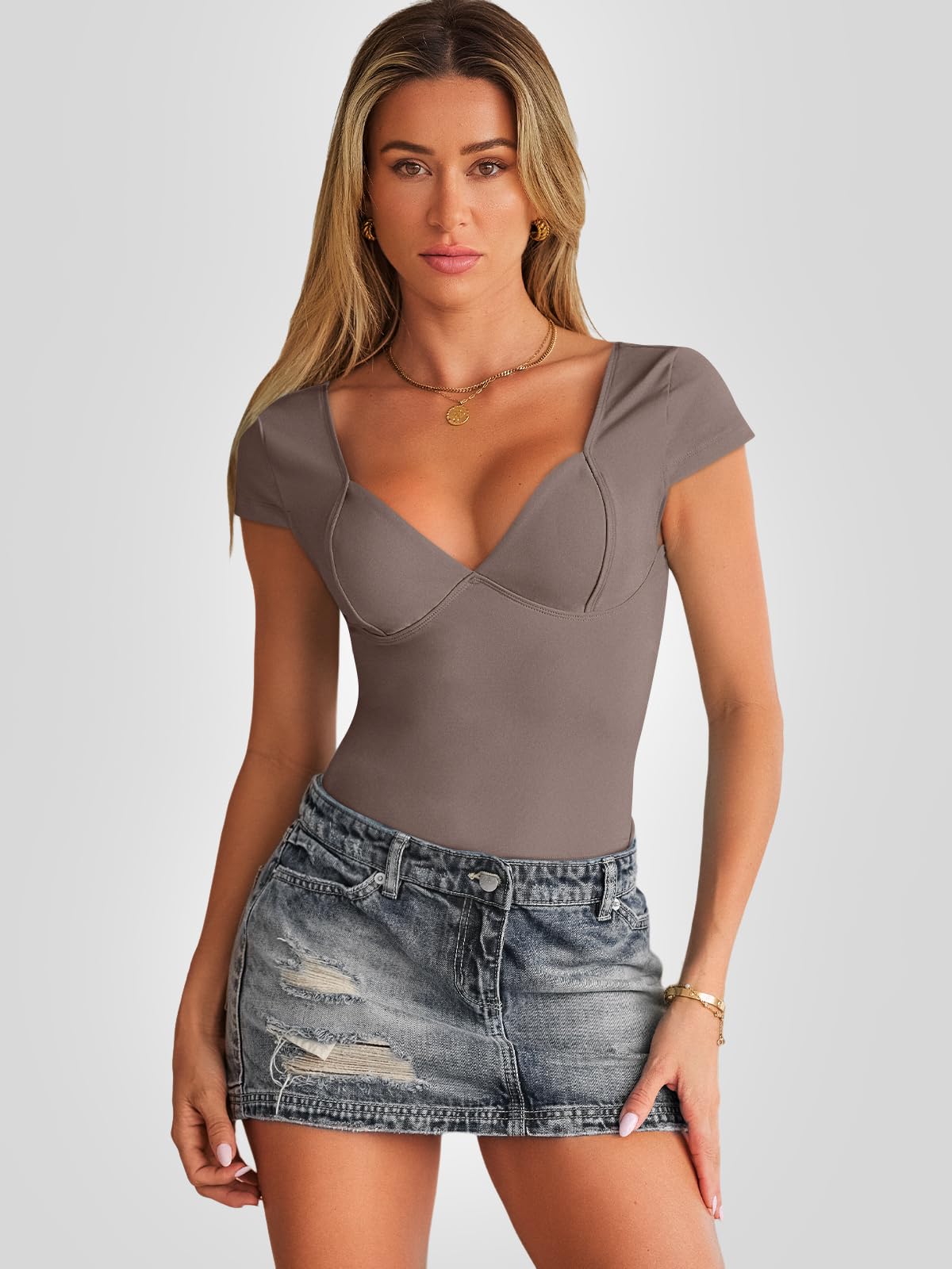 Trendy Queen Womens Summer V-Neck Backless Cute Tops Short Sleeve Sexy Slim Fit T-Shirts Y2K Clothes Corset Cami 2025 Coffee Grey M