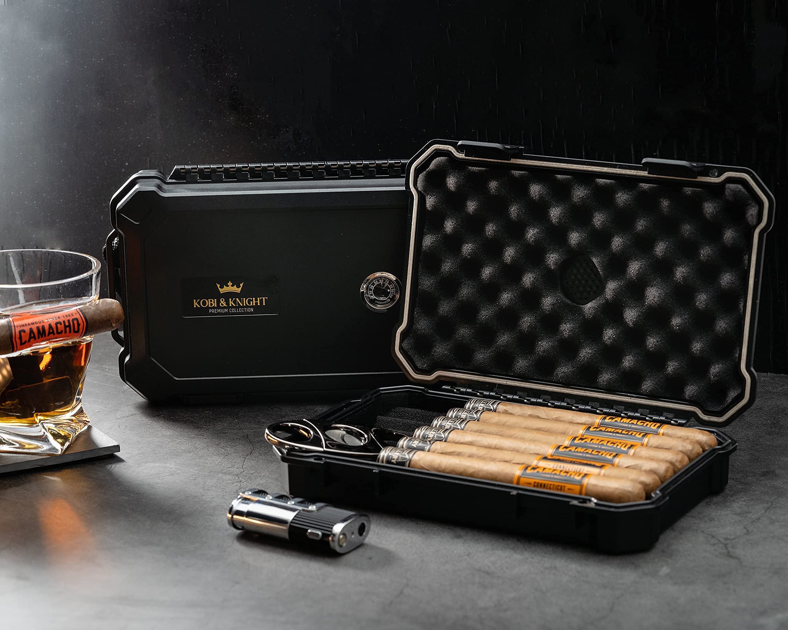 Kobi & Knight Travel Cigar Case Humidor - Case for 6 x 8-Inch Cigars -Waterproof Dustproof Portable Cigar - Shockproof Humidor Kit - Cigar Aficionados Accessories - Cigars Gift Set for Men