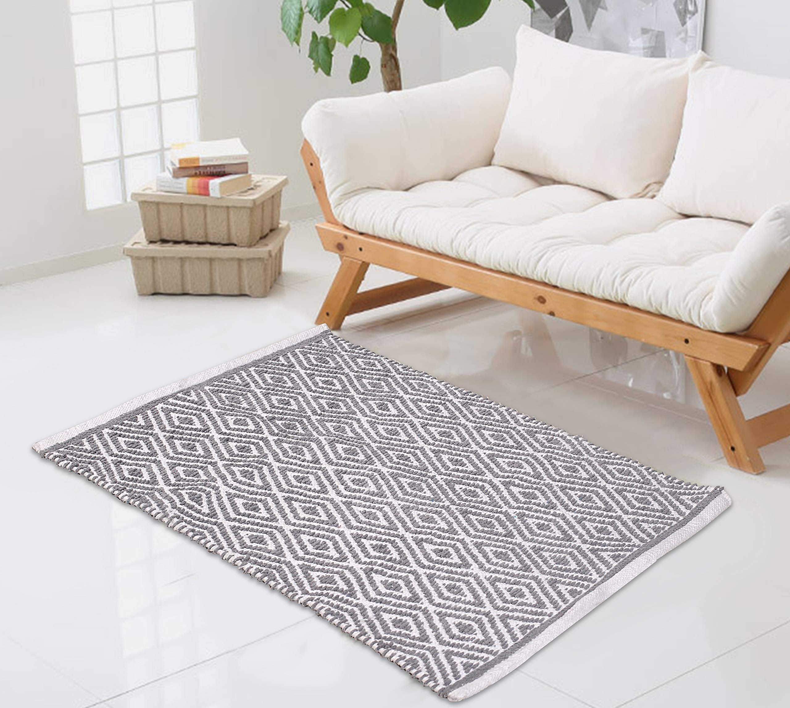 THE BEER VALLEY Cotton Diamond Rug 21x34 Inches - Grey, Reversible Machine Washable Accent Rugs for Bedroom, Kitchen, Entryway, Bathroom