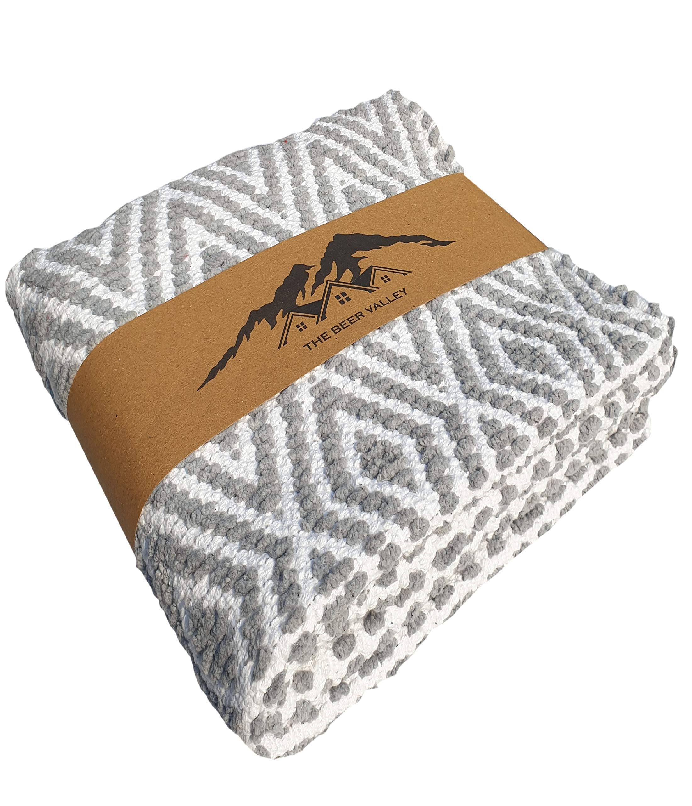 THE BEER VALLEY Cotton Diamond Rug 21x34 Inches - Grey, Reversible Machine Washable Accent Rugs for Bedroom, Kitchen, Entryway, Bathroom