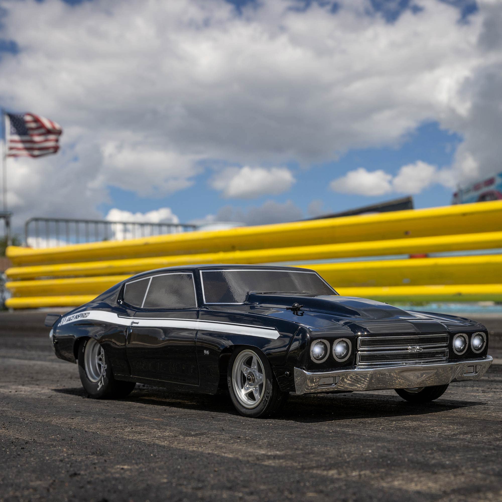 Losi RC Car 1/16 1970 Chevelle 2 Wheel Drive Mini No Prep Drag Car RTR Includes Everything Needed no Other purchases Required Black LOS01023T2