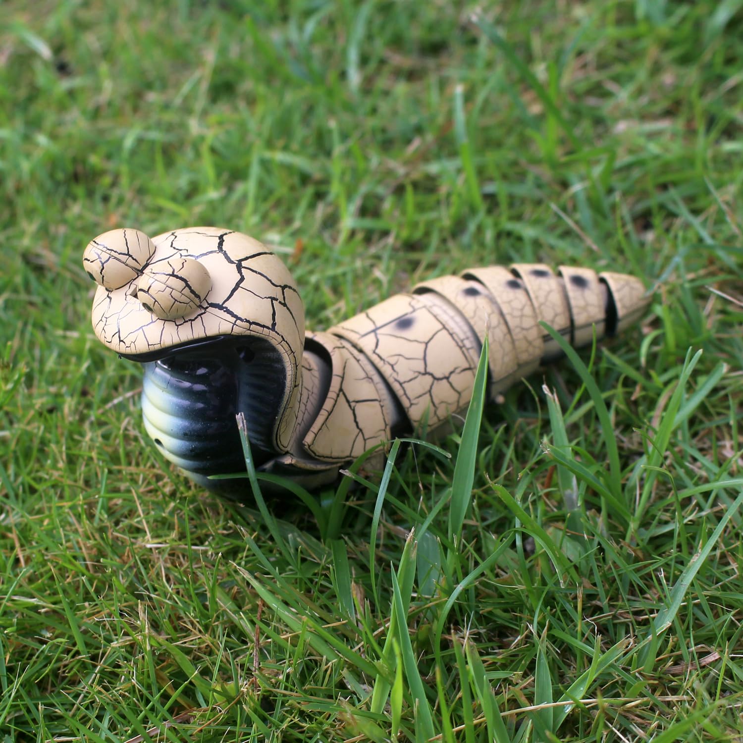 Tipmant Cute RC Snake Cobra Mini Remote Control Animal Toy Electric Car for Pet Cat Dog Realistic Kids Birthday Gifts (Yellow)